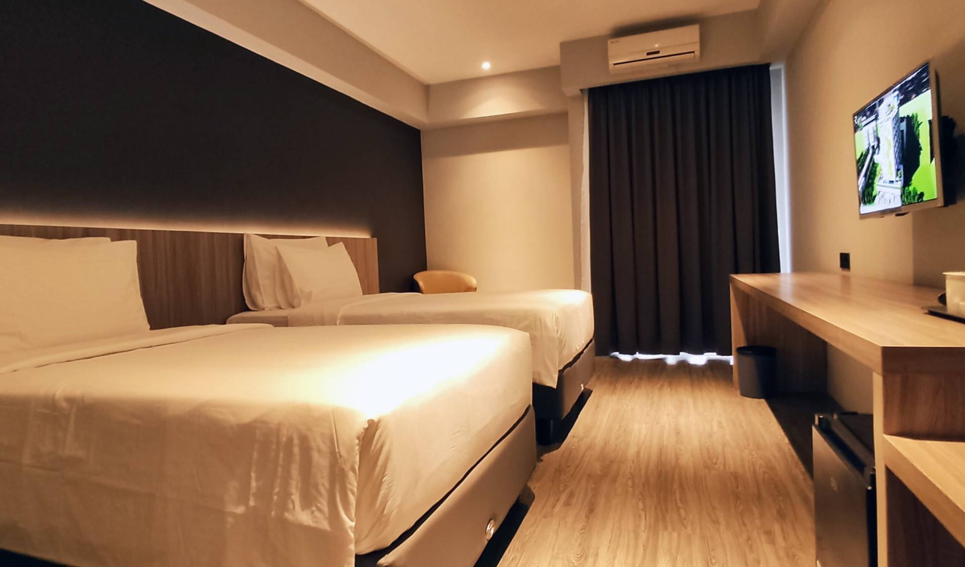 Superior Room - Rogers Hotel Manado, Manado | Official Site